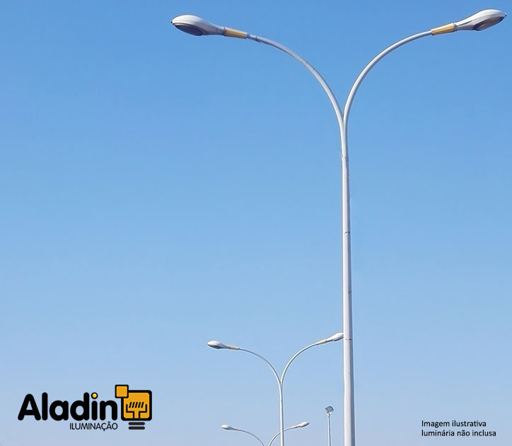 poste iluminação publica galvanizado a fogo braço % curva dupla
